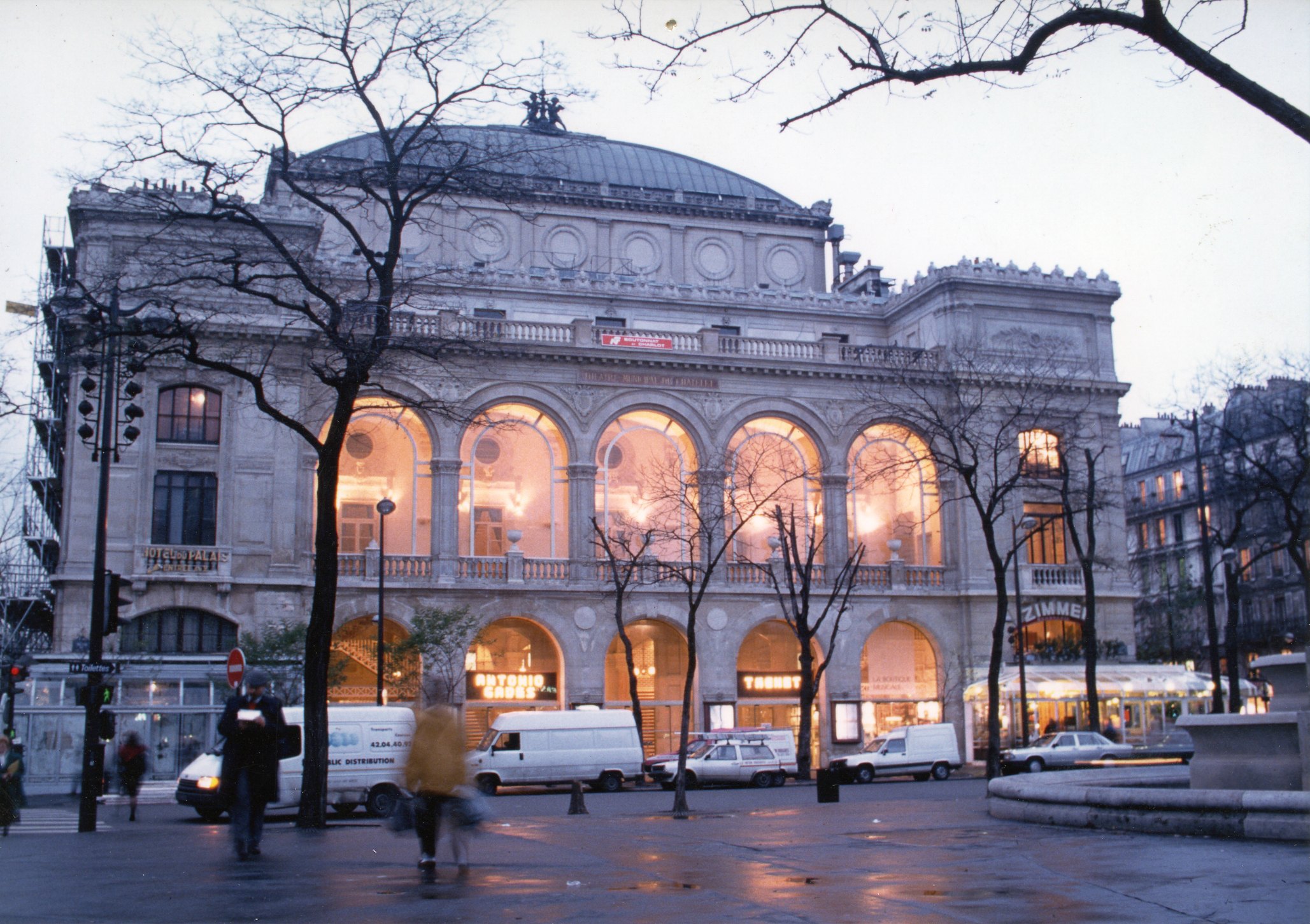 Valério Adami - Paris - Théâtre du Châtelet - Galerie du Foyer